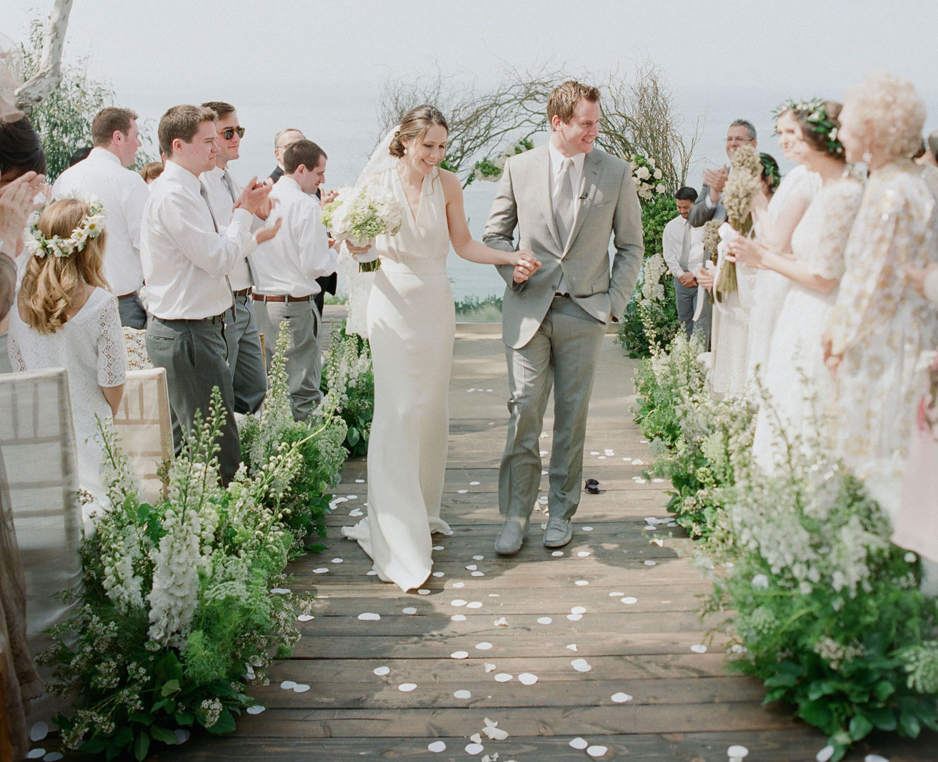 20 Outdoor Weddings That Will Make You Rethink Your Venue