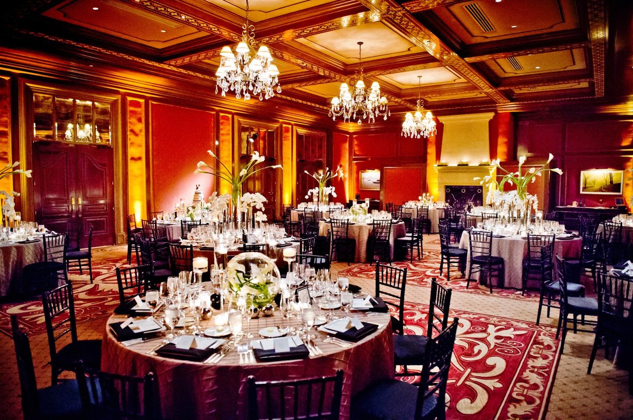 Real Wedding of Meaghan Hunt + Steve Finley - Inside Weddings