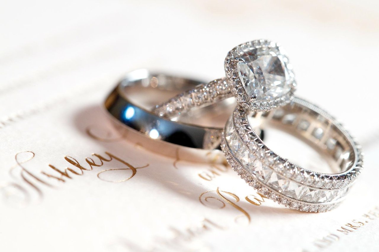 Sparkling Wedding Rings
