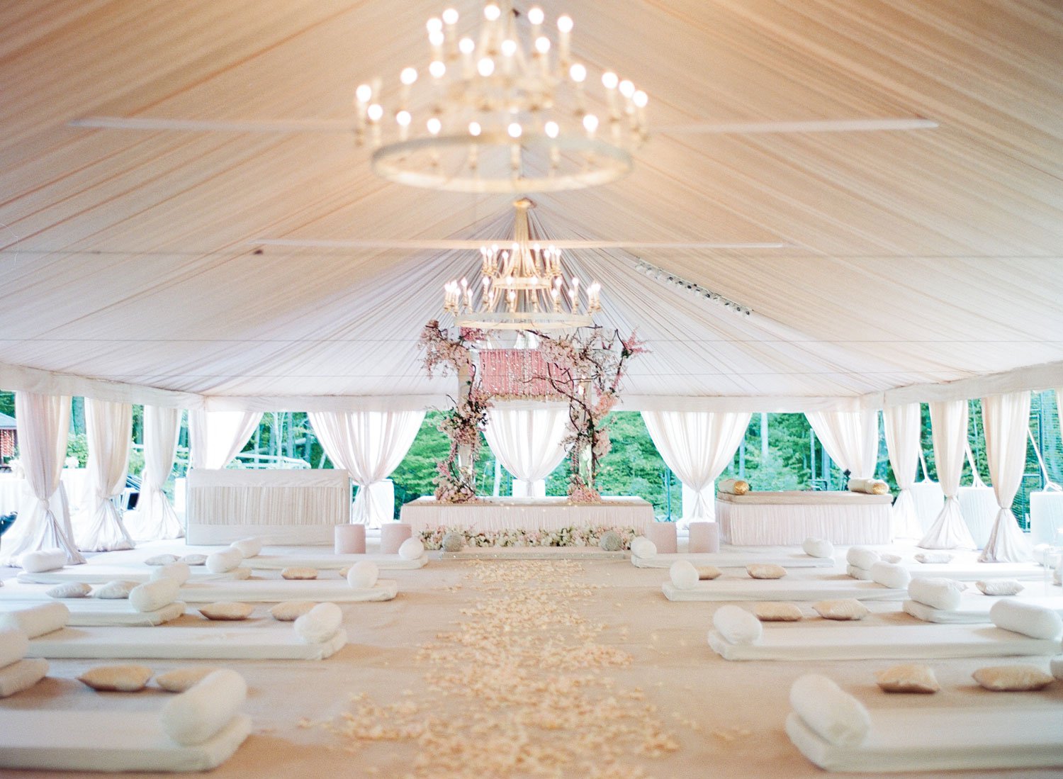 A Magical Real Wedding at The Houdini Estate in Los Angeles