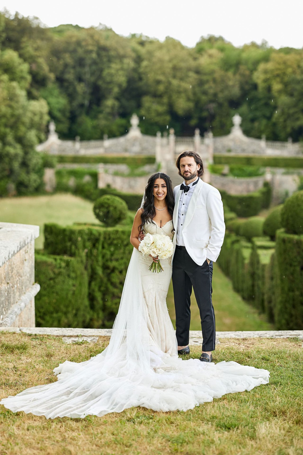 Bride & Groom Portrait in Tuscany