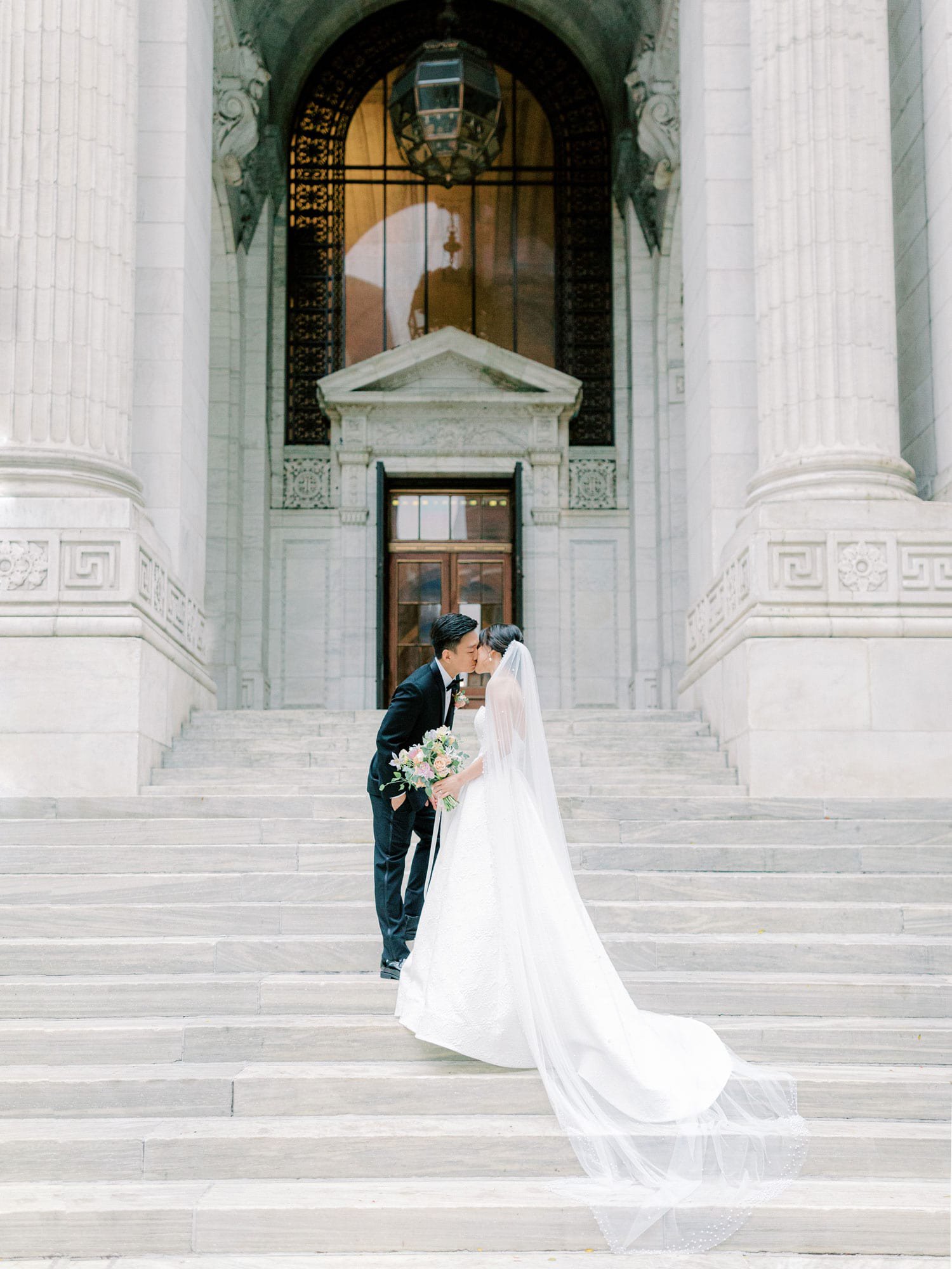 Photos & Inspiration Galleries | Inside Weddings