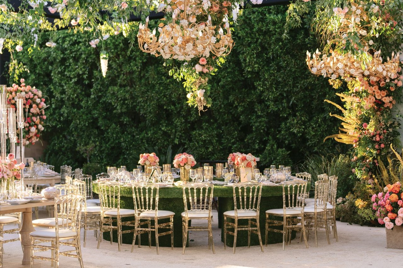 Preview the Spring 2021 Issue of Inside Weddings Magazine!