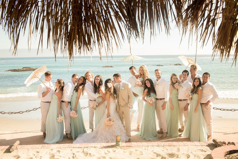 How to Have a Couples' Bachelor/Bachelorette Party