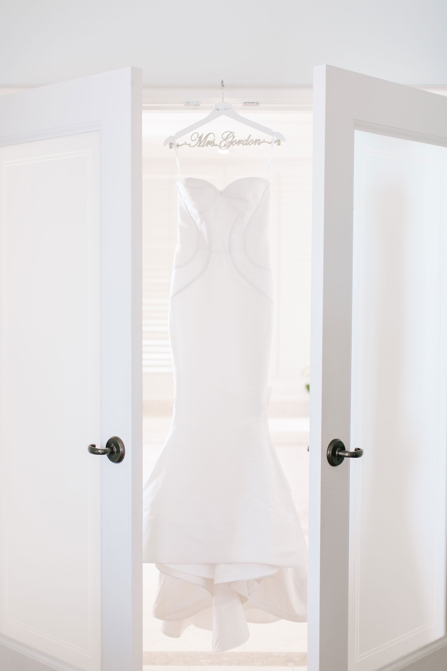 Luxury Wedding with Romantic White Color Palette in Beverly Hills ...