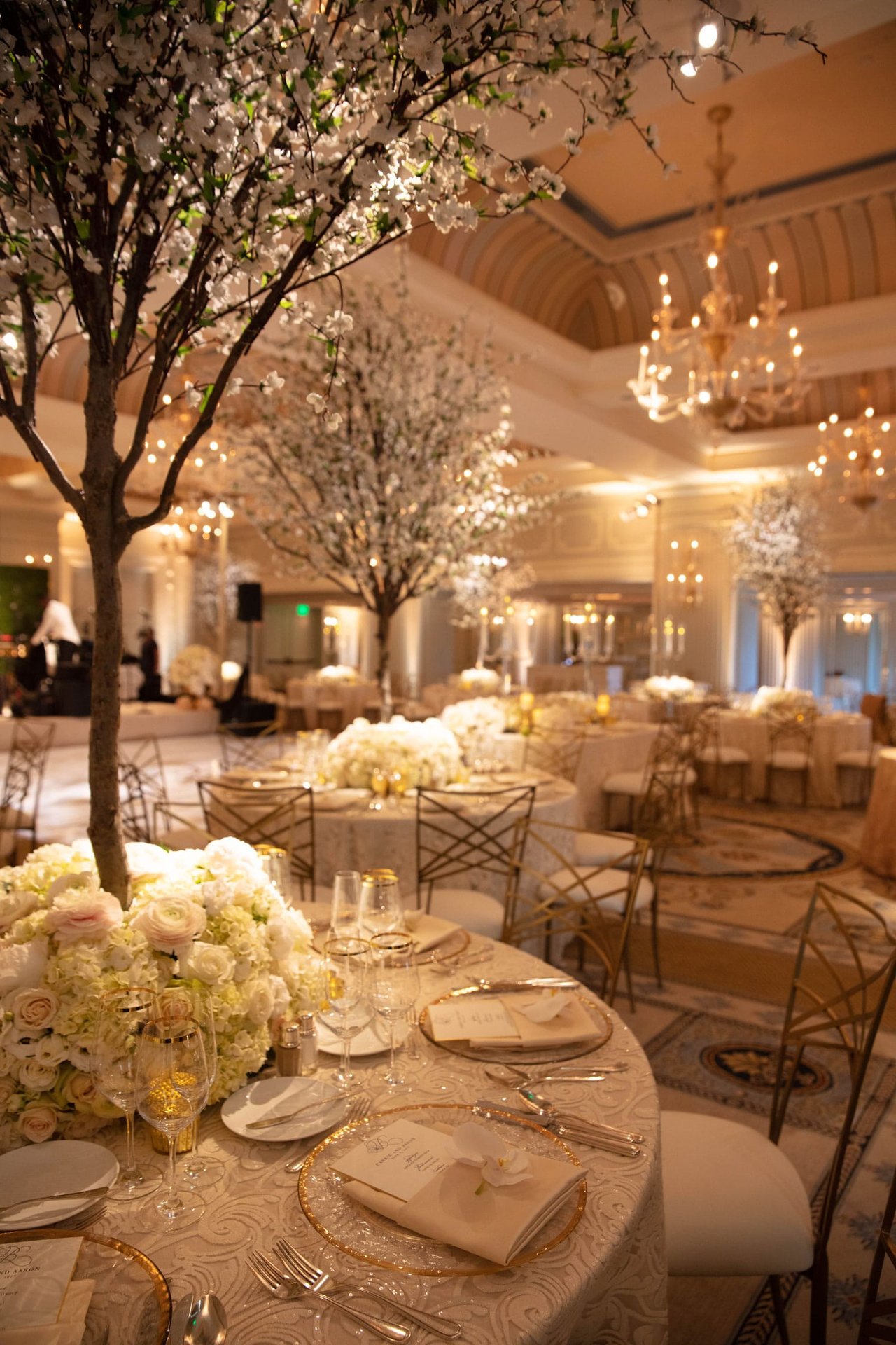 Ballroom wedding decor 60 photos - Astyledwedding.com