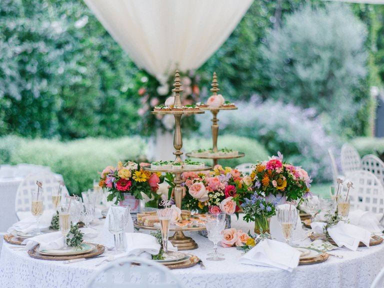 10 Steps to Hosting the Perfect Bridal Shower