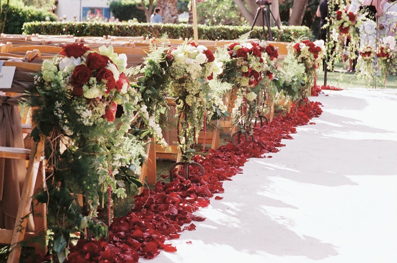 Red Rose Ceremony Aisle