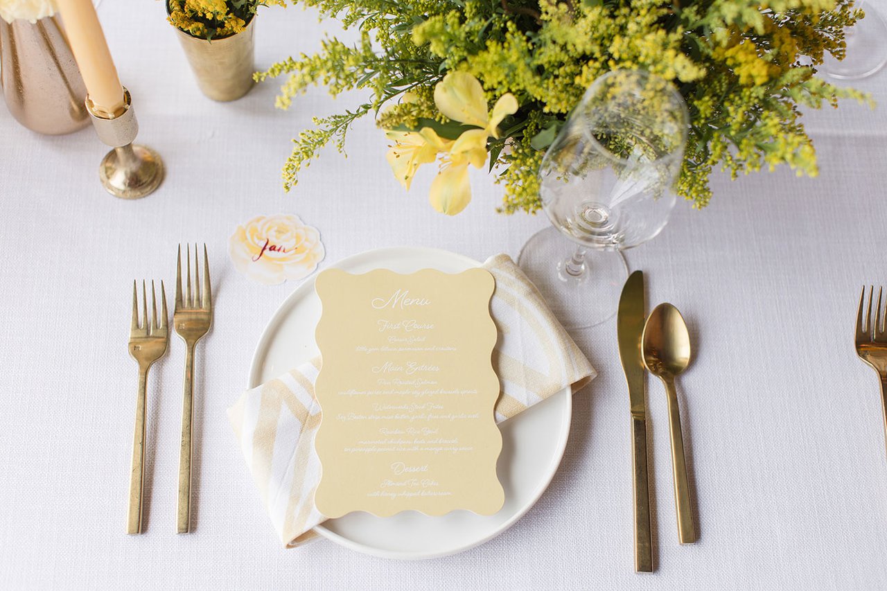 Wavy Scallop Menu Card
