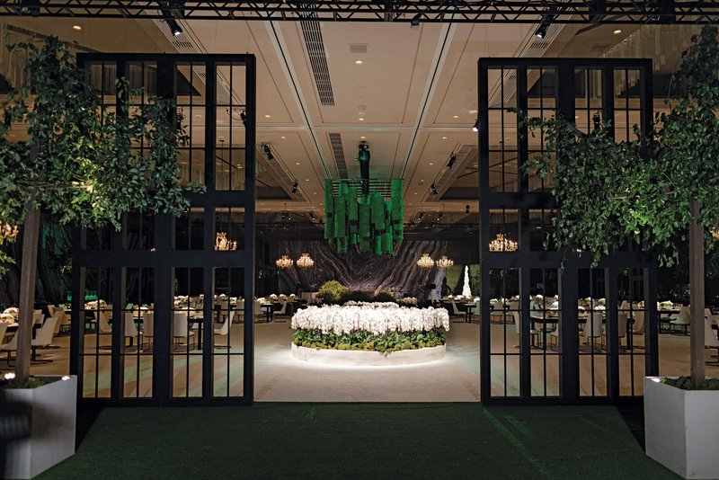 The Influence of Interior Decorating on Wedding Design