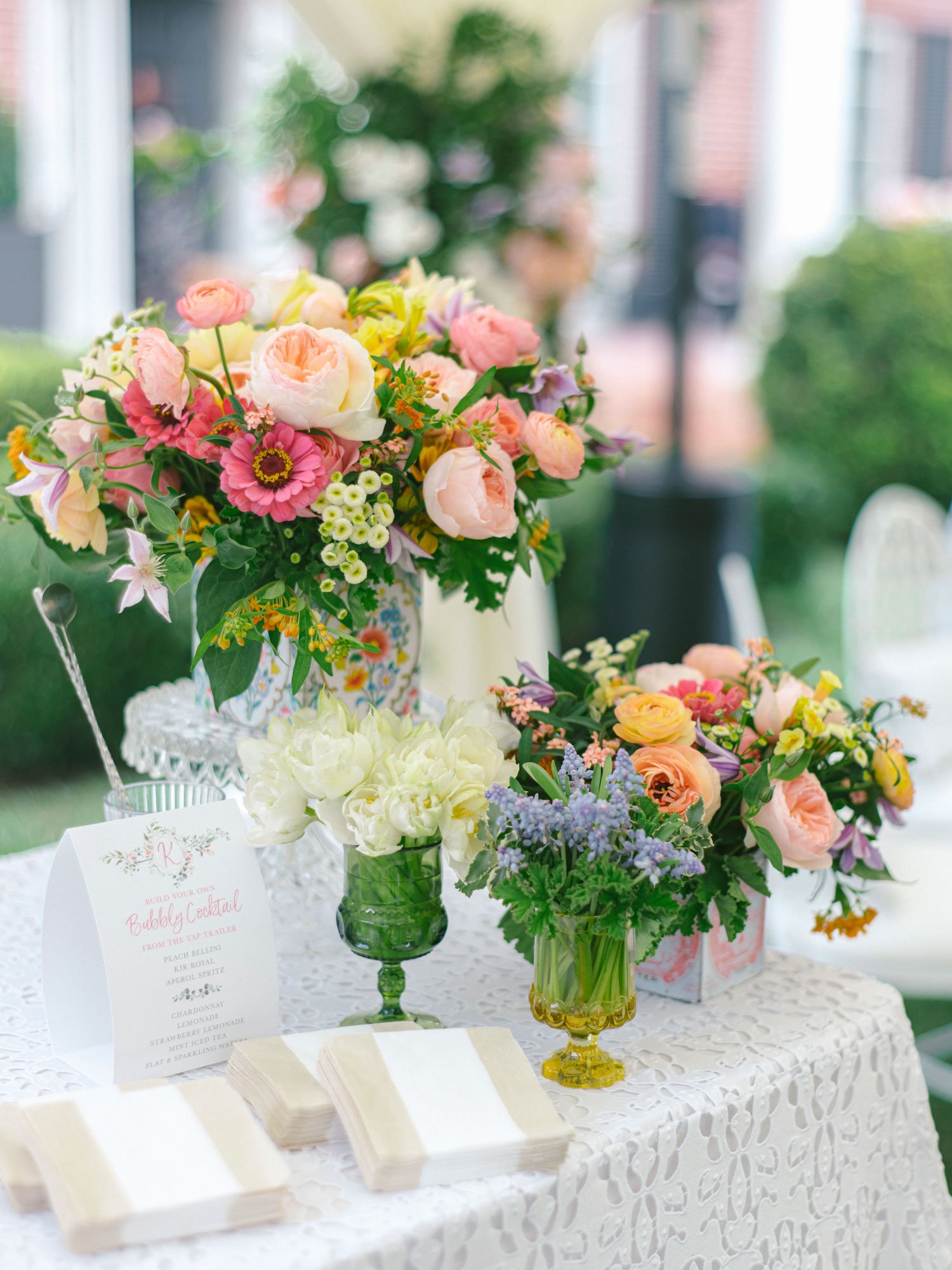 Bubbly Cocktail Table Arrangements