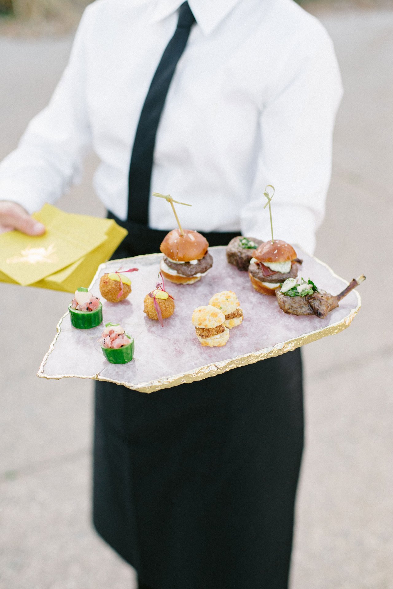 Hors d'Oeuvres on Agate Server