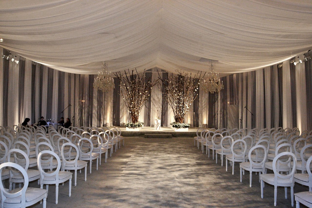 Indoor Chicago Ceremony