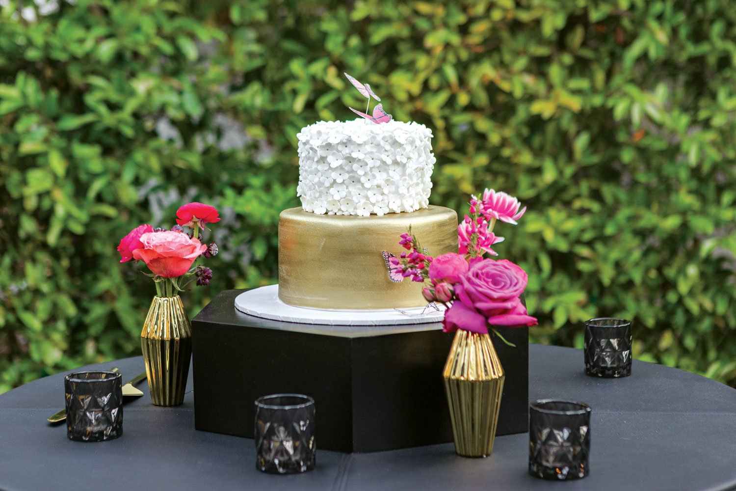 Gold & White Flower Wedding Cake
