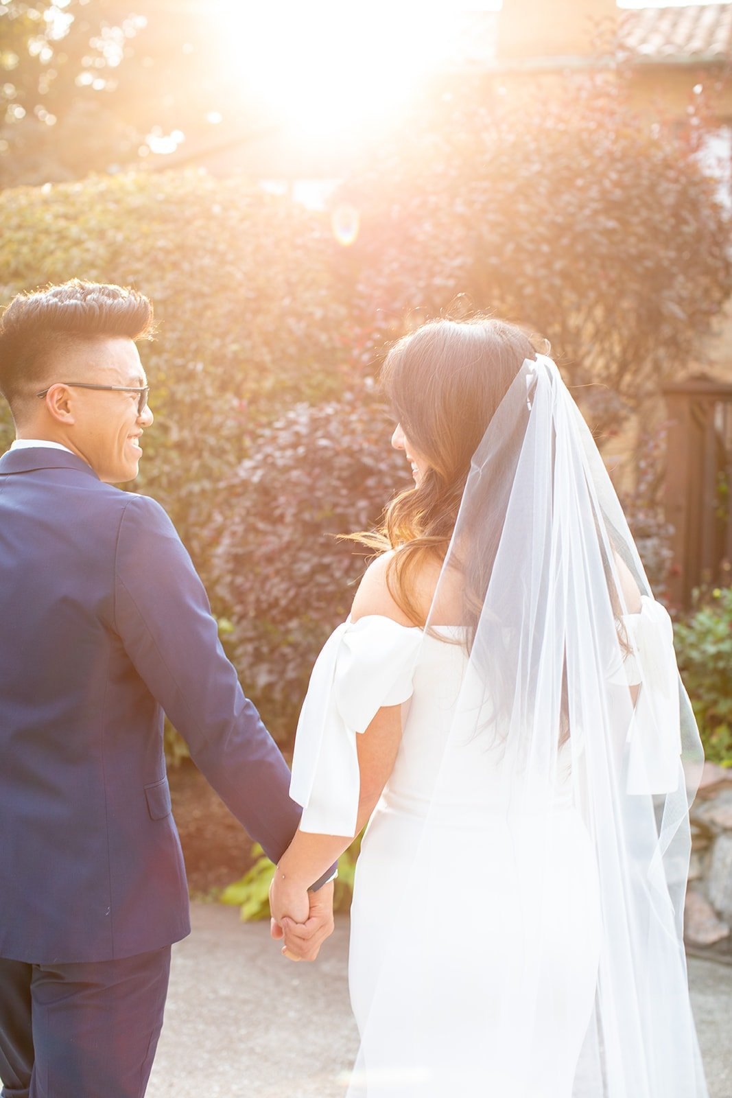 An Inspirational Shoot for an Intimate Fall Wedding at Home