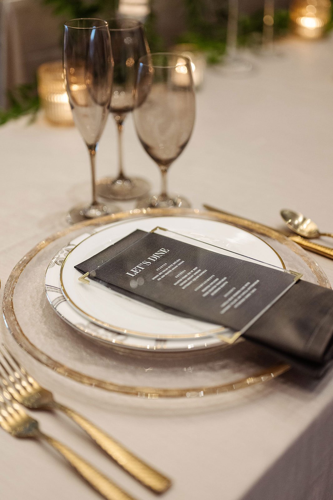 Modern Place Setting with Acrylic Menu