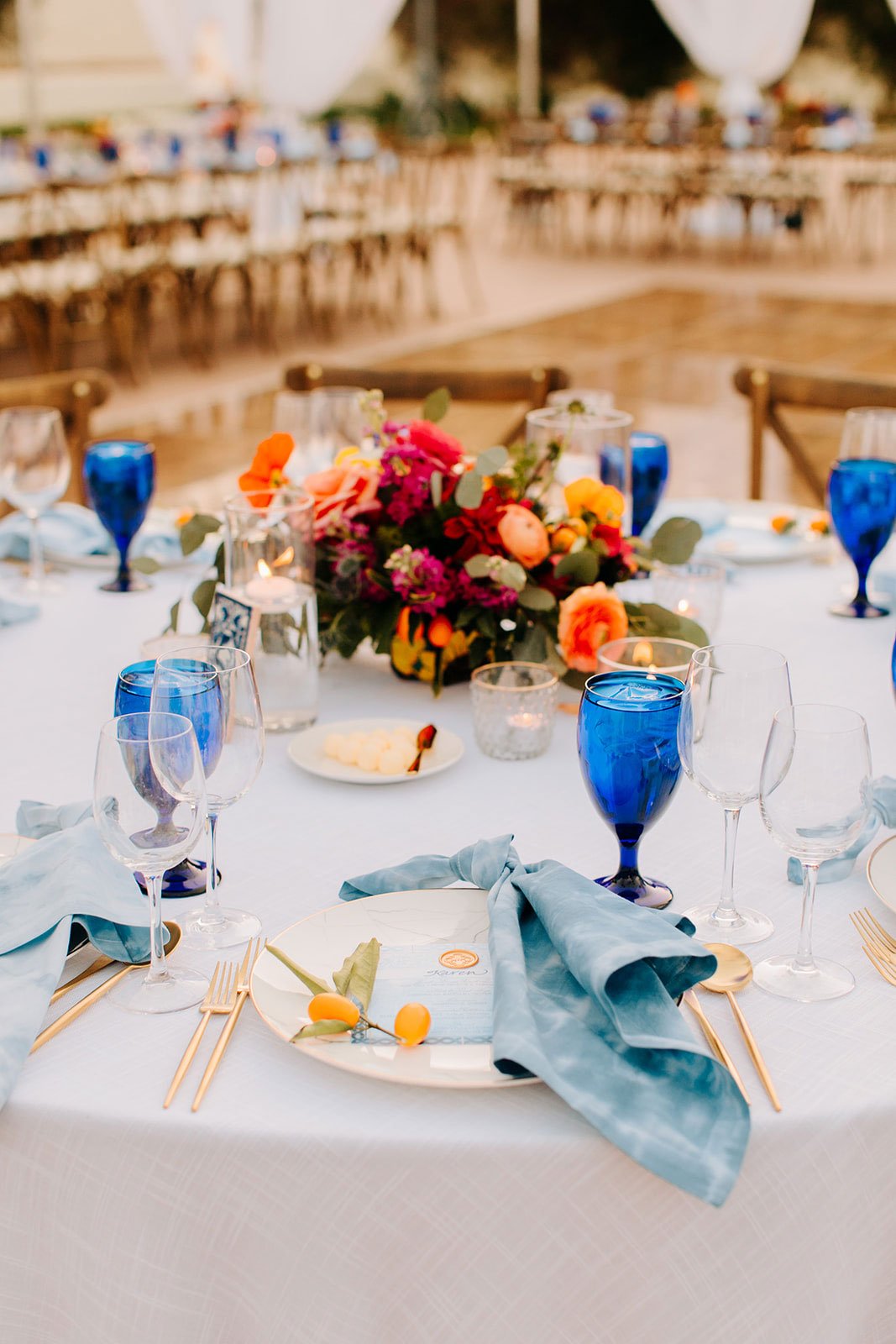 Round Table at Courtyard Wedding