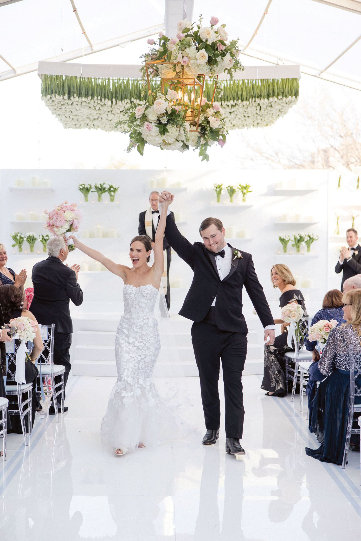 Spring Wedding with Colorful Décor in Dallas | Inside Weddings