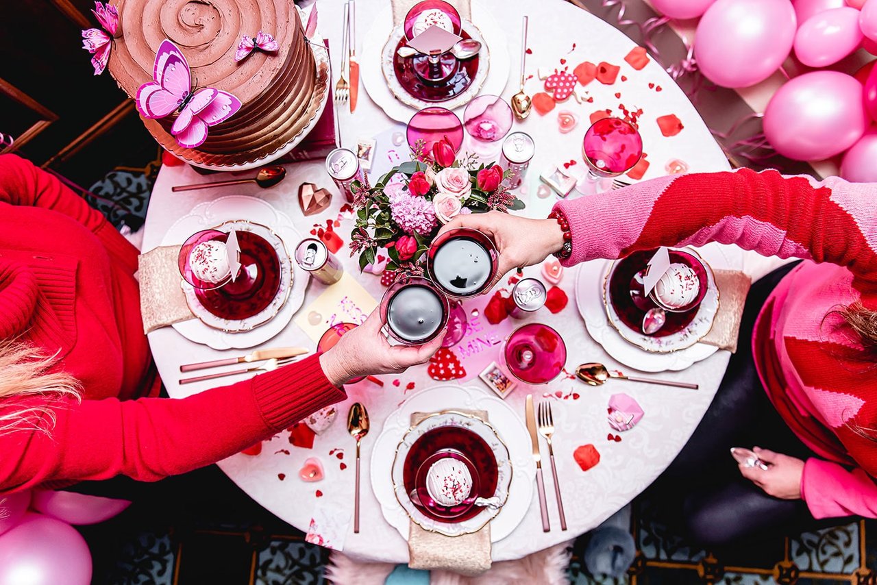 Galentine's Day Party Table