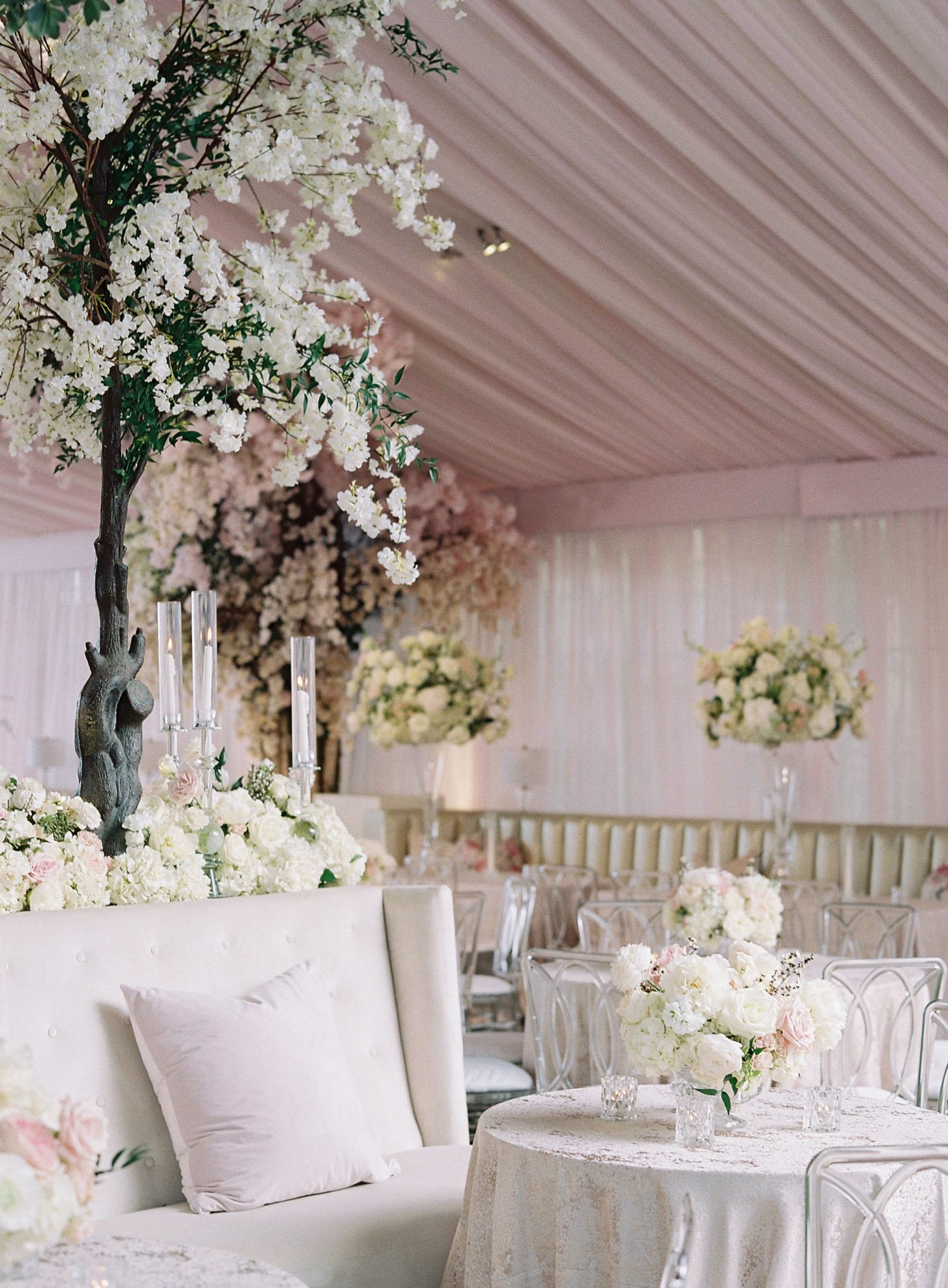 Horseshoe Bay Chapel & Tent Wedding by the Lake