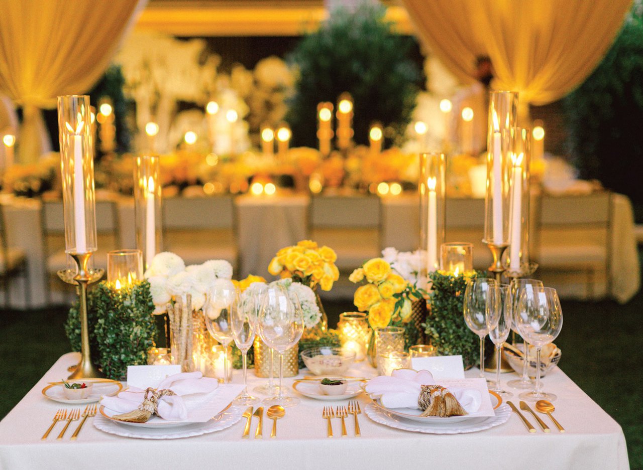 White, Gold & Yellow Sweetheart Table