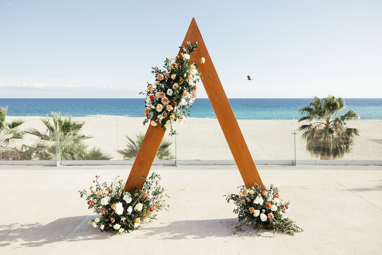 Modern Triangle-Shaped Wedding Arch