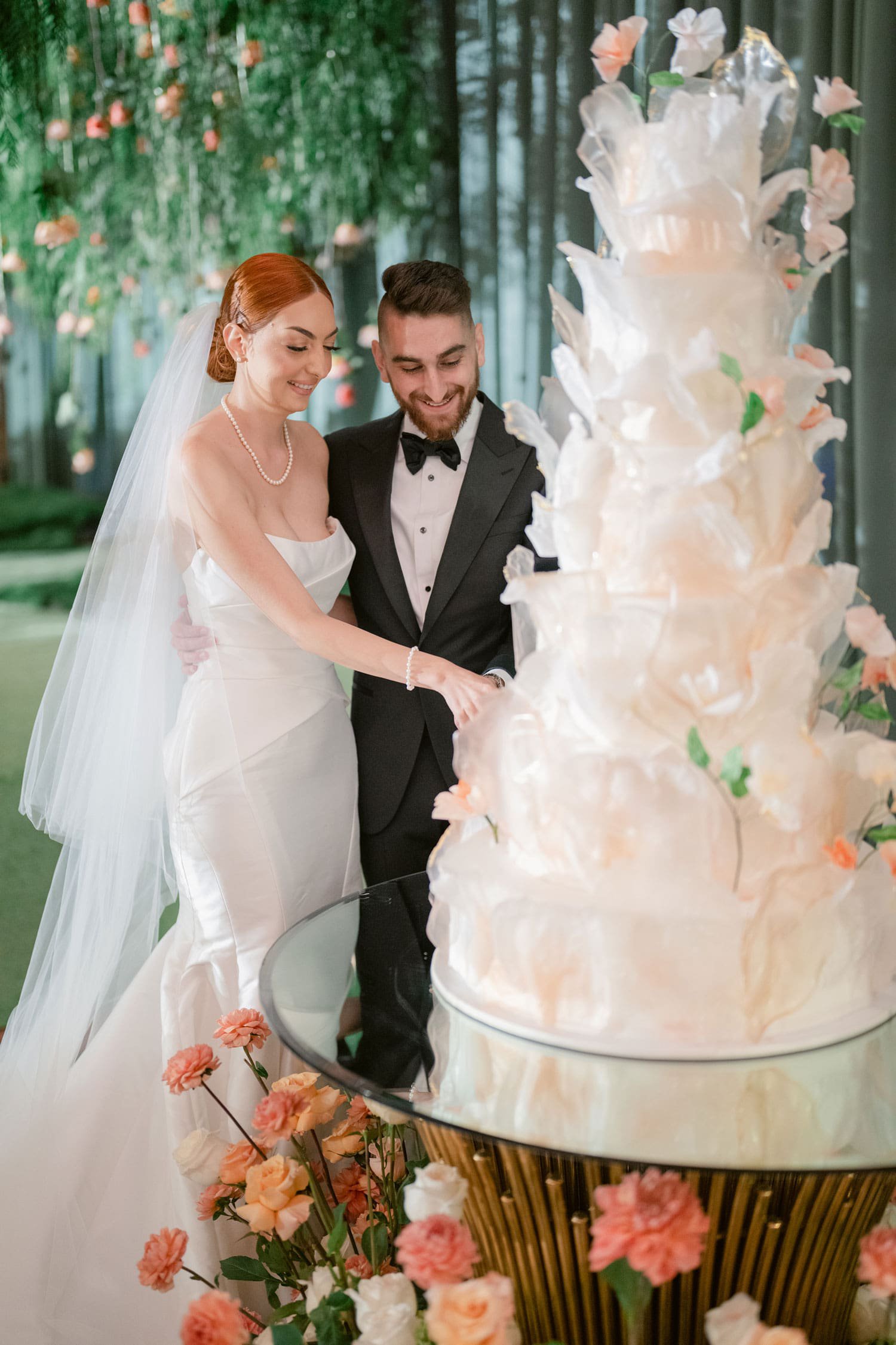 Inspiration Galleries & Wedding Photos - Inside Weddings