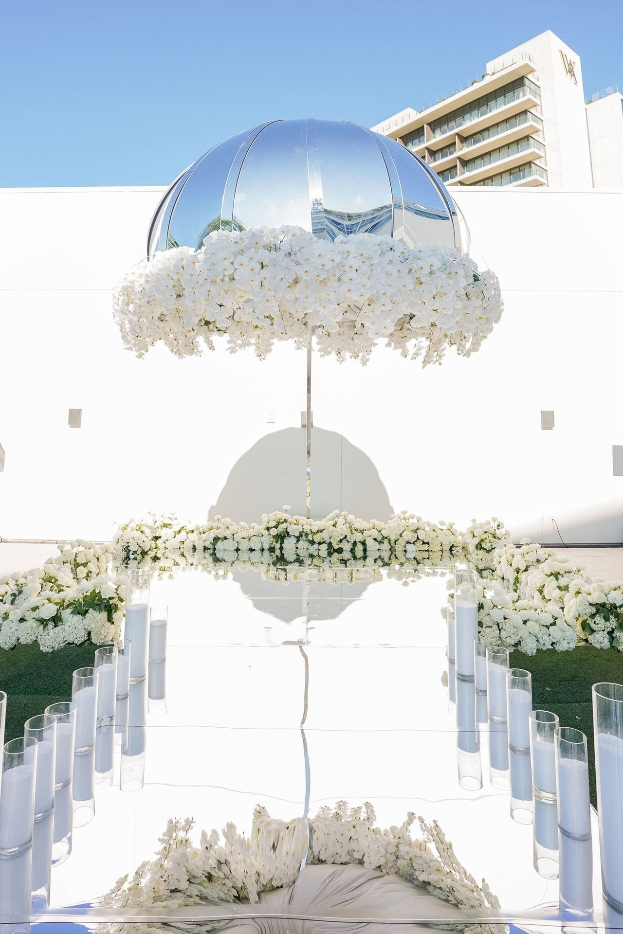 Chrome Mirror Umbrella Ceremony Structure