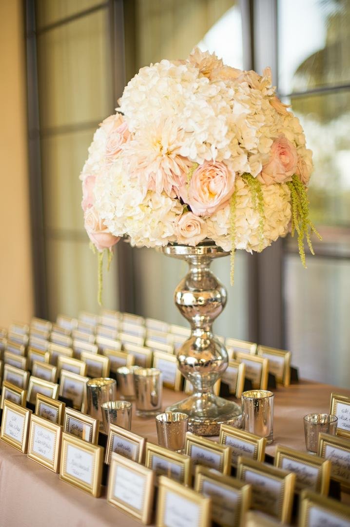 Golden Table Card Display
