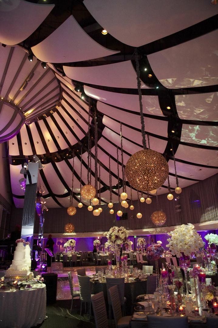 Exquisite Reception Ceiling