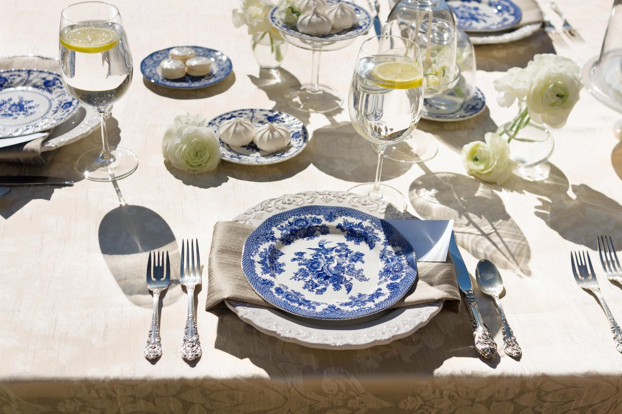 Alfresco Brunch Table Setting