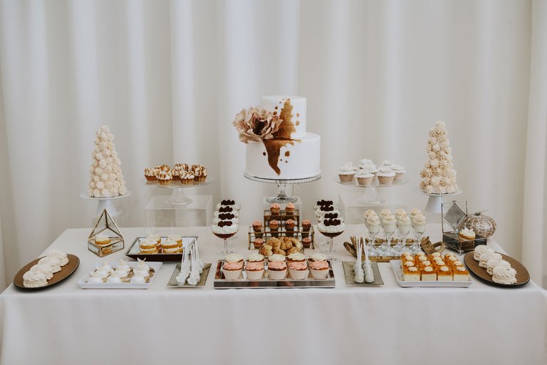 Dessert Table in Fall Hues