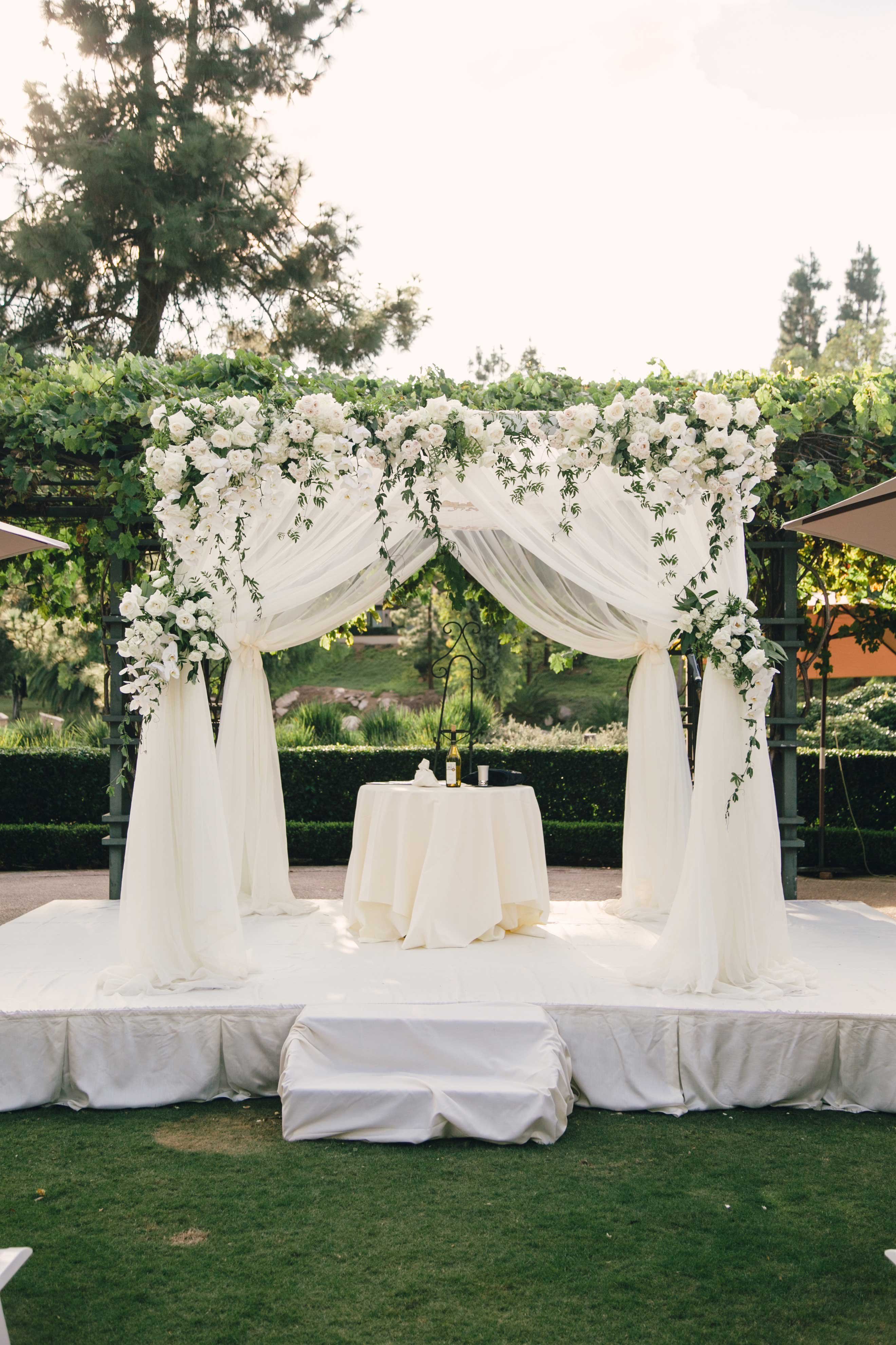 Neutral White Ceremony Structure
