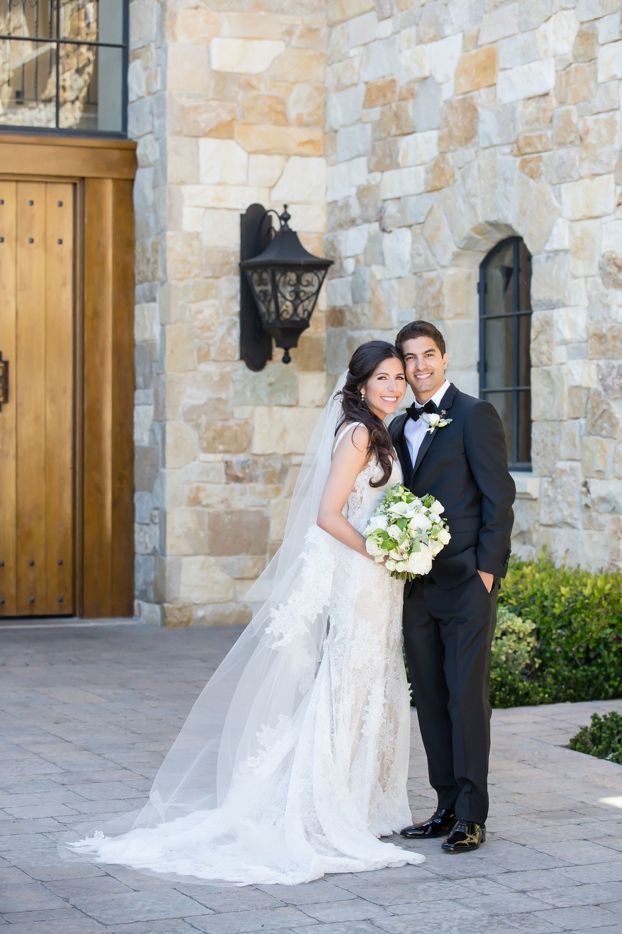 Expert Advice for Wedding Portrait Photos - Inside Weddings