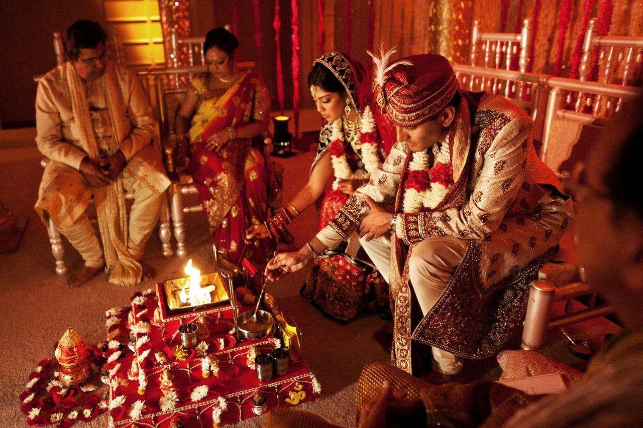 Ceremony Décor Photos - Couple in Traditional Indian Ceremony - Inside ...