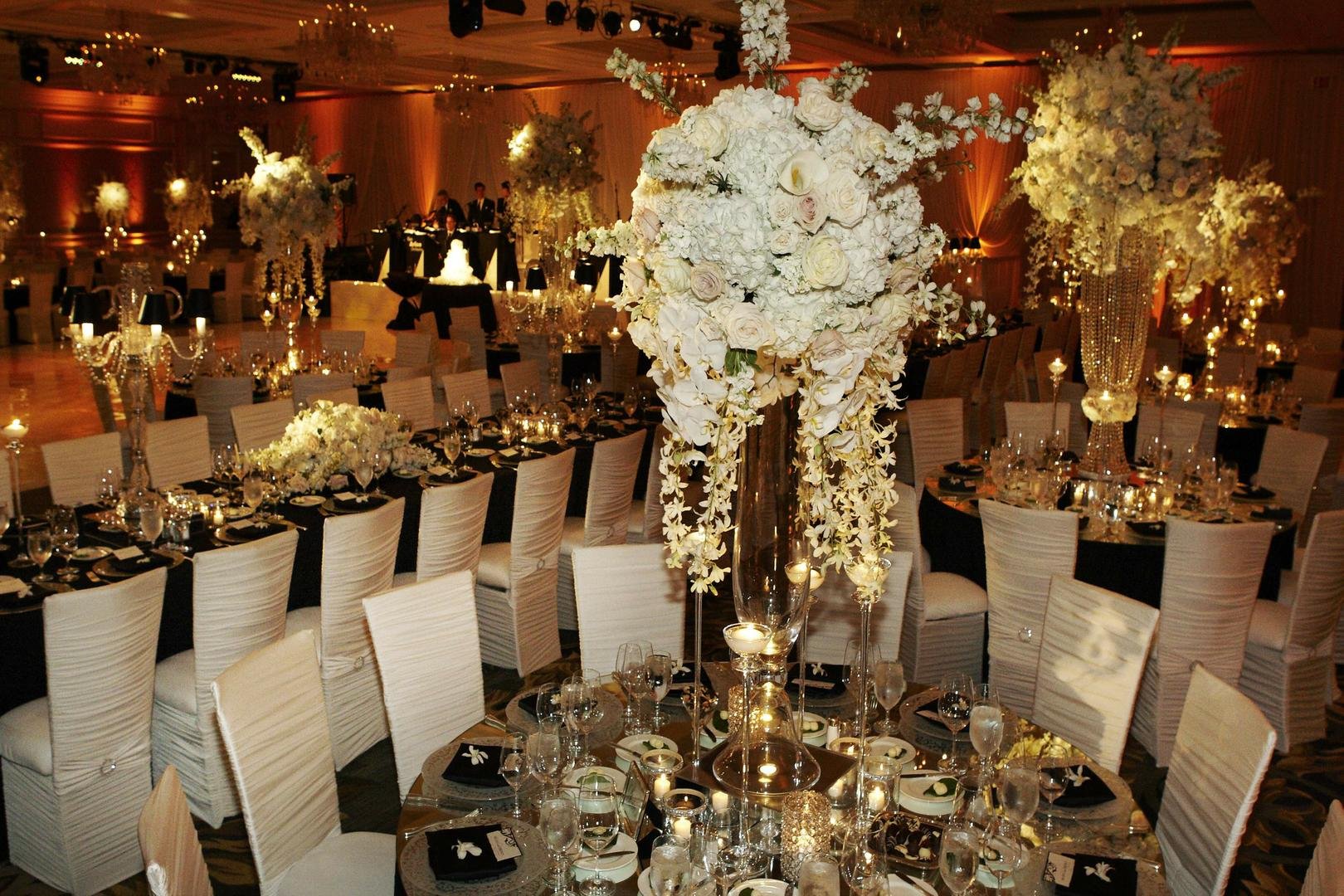 Mirrored Reception Tables