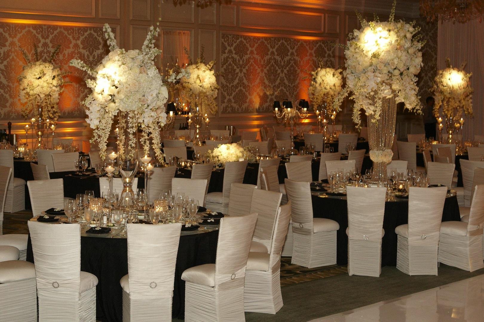 Regal Reception Décor