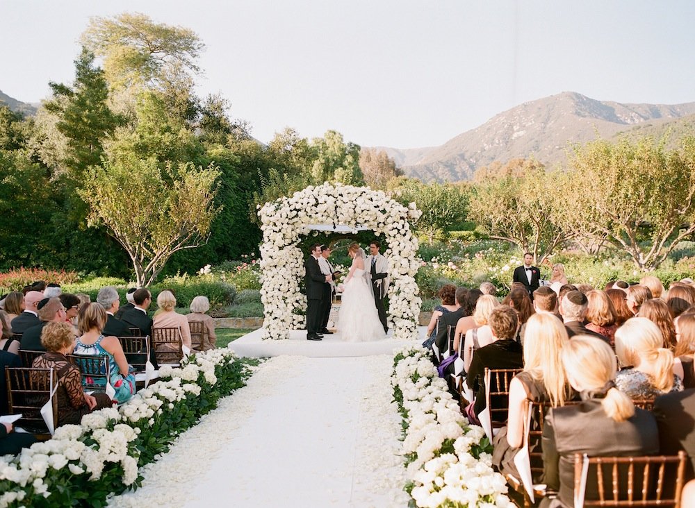 20 Outdoor Weddings That Will Make You Rethink Your Venue