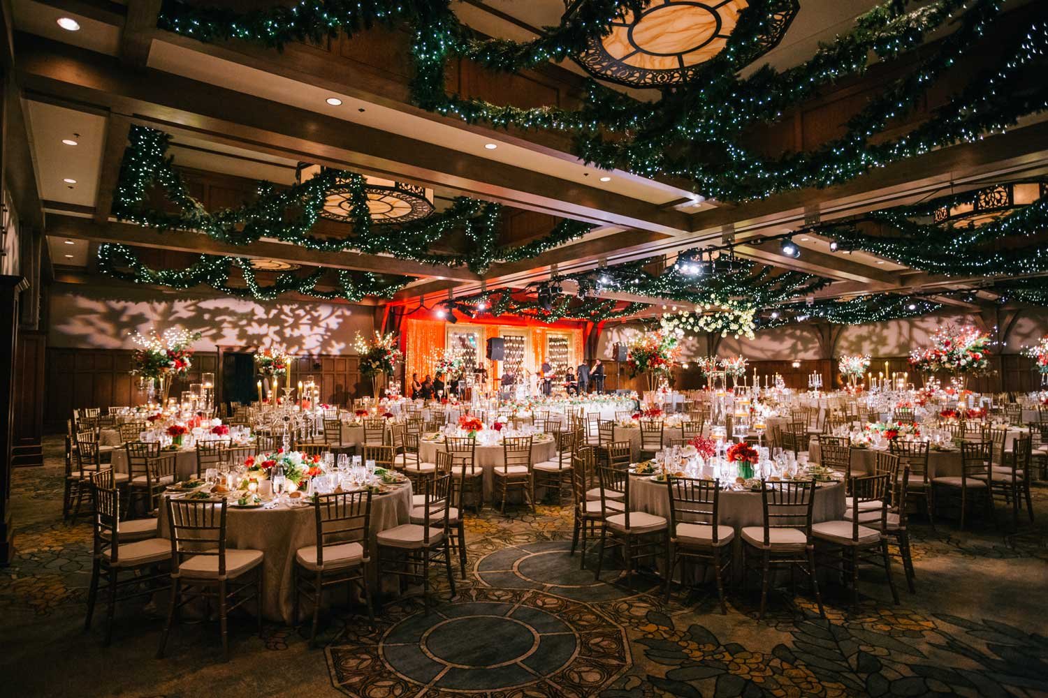Festive Décor for Weddings with a Holiday or Christmas Theme