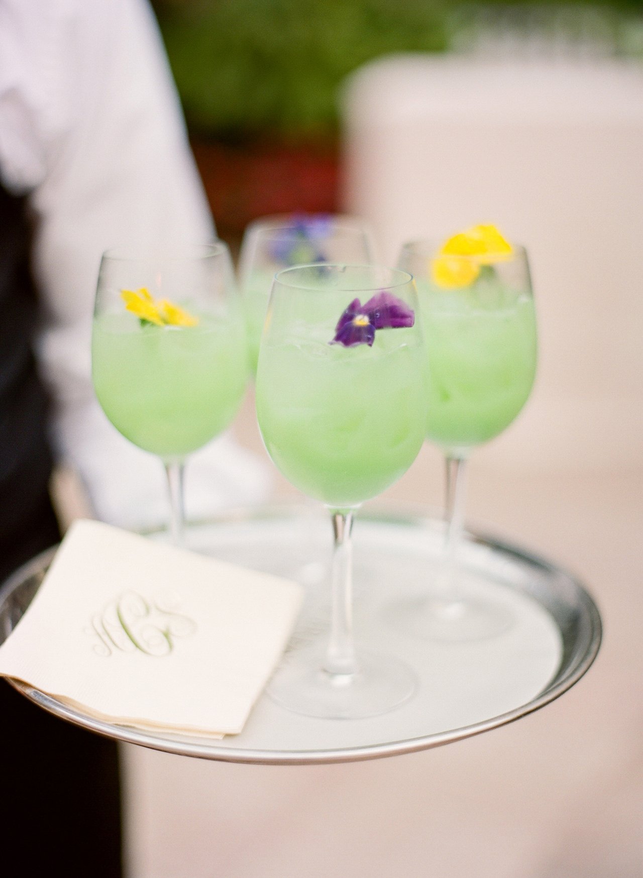 The Best Signature Cocktails for Spring Weddings