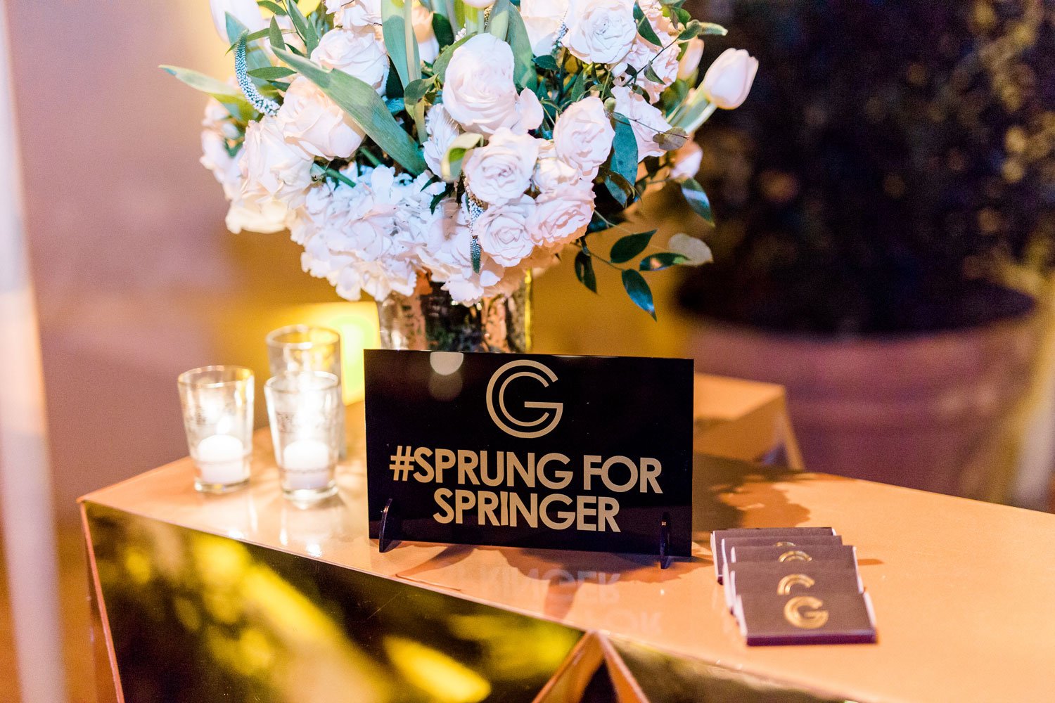 How to Use Social Media at Your Wedding