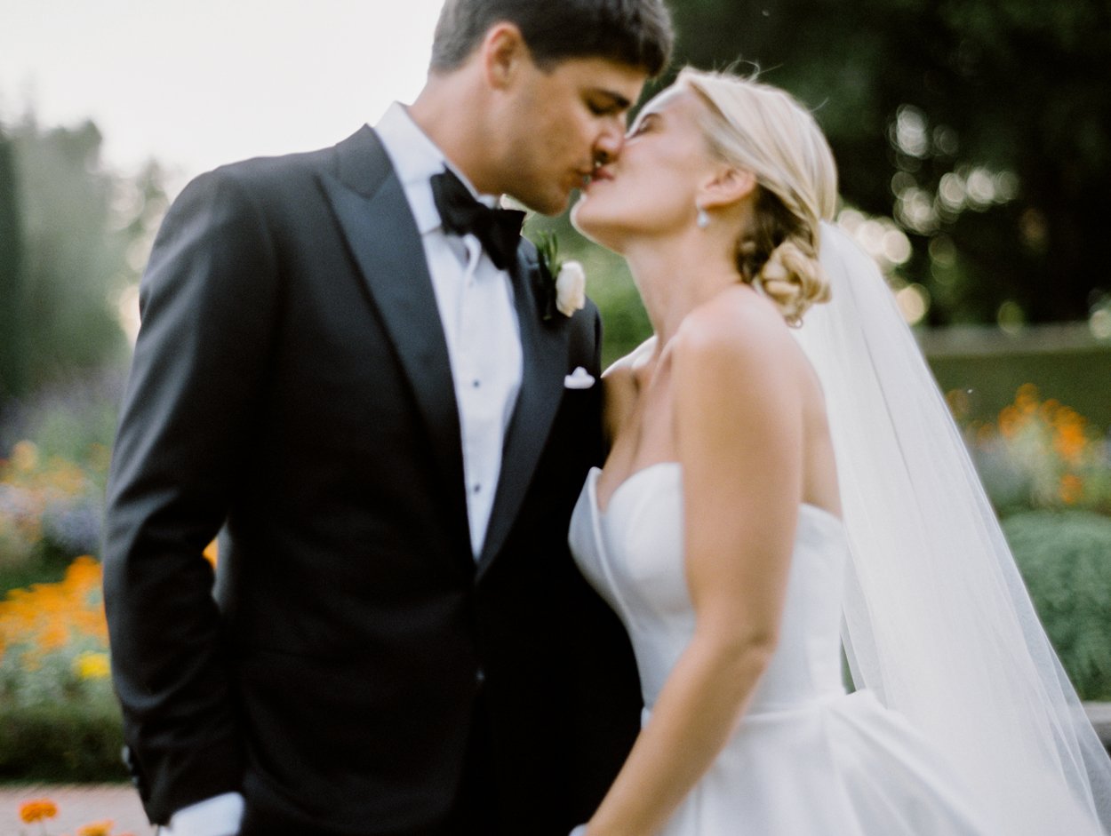 "First Look" Kiss