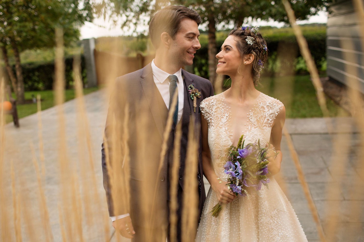 Real Wedding of Lyndsy Fonseca + Noah Bean - Inside Weddings