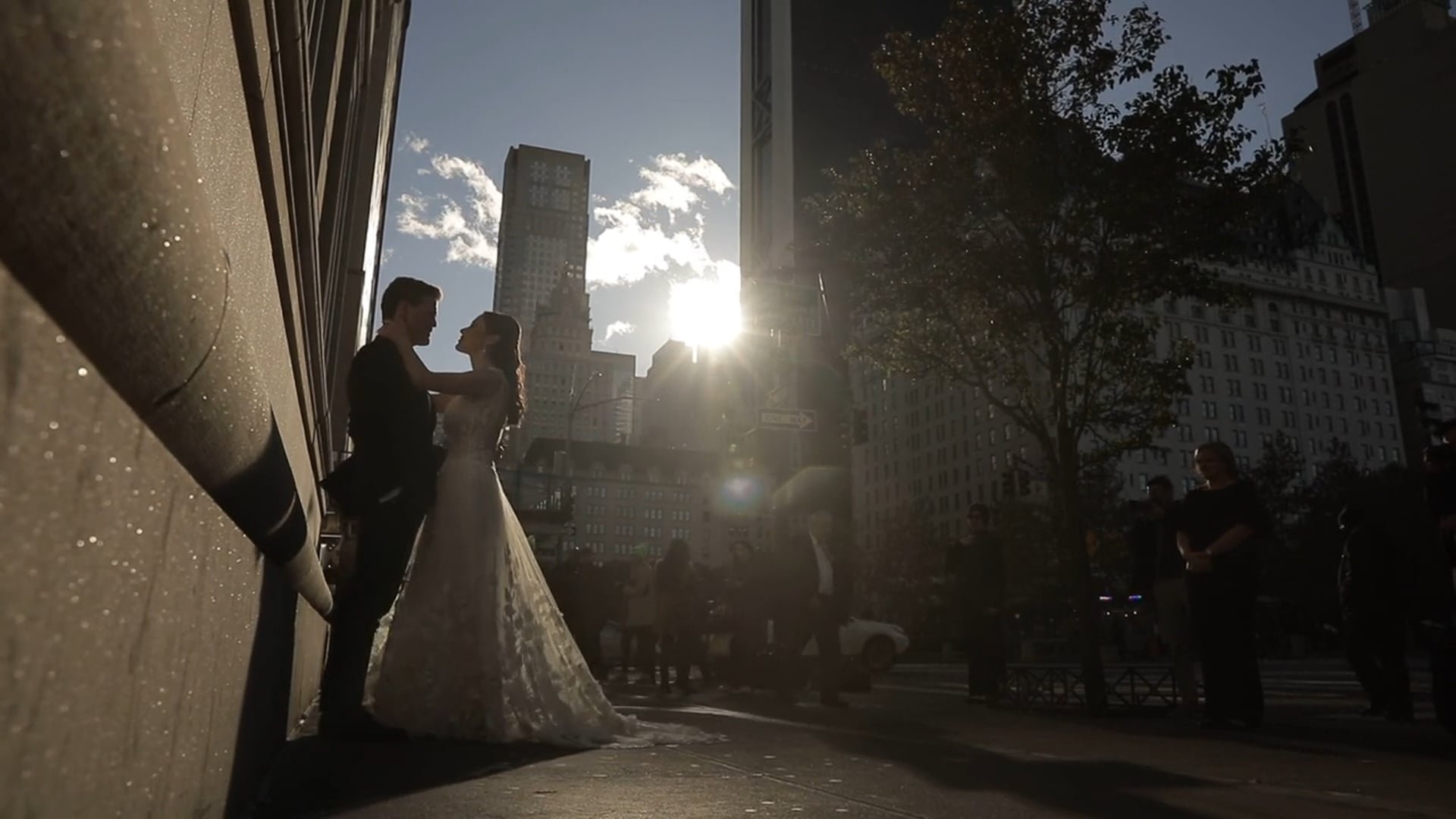 Luxurious Jewish Wedding with Vibrant Color Palette in New York City