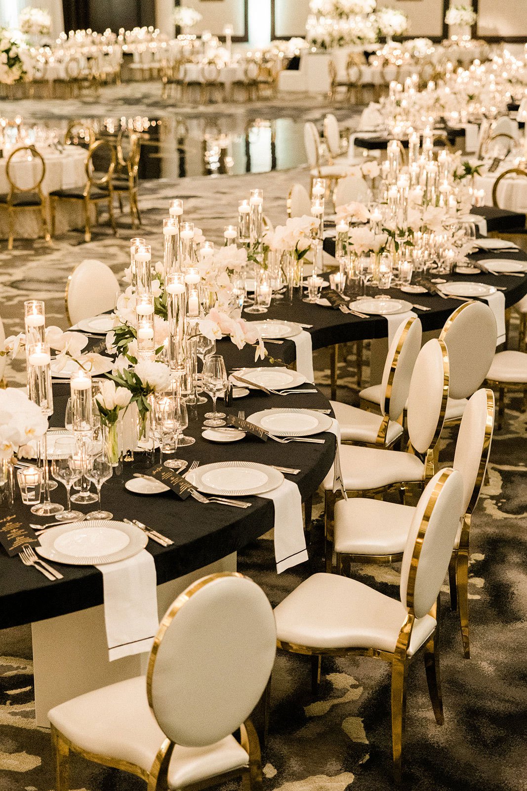 Black Serpentine Wedding Reception Table
