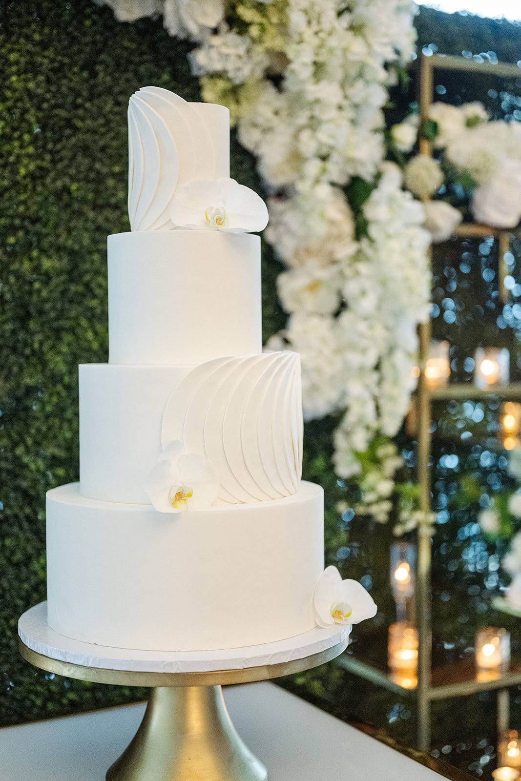 Modern White Wedding Cake Design