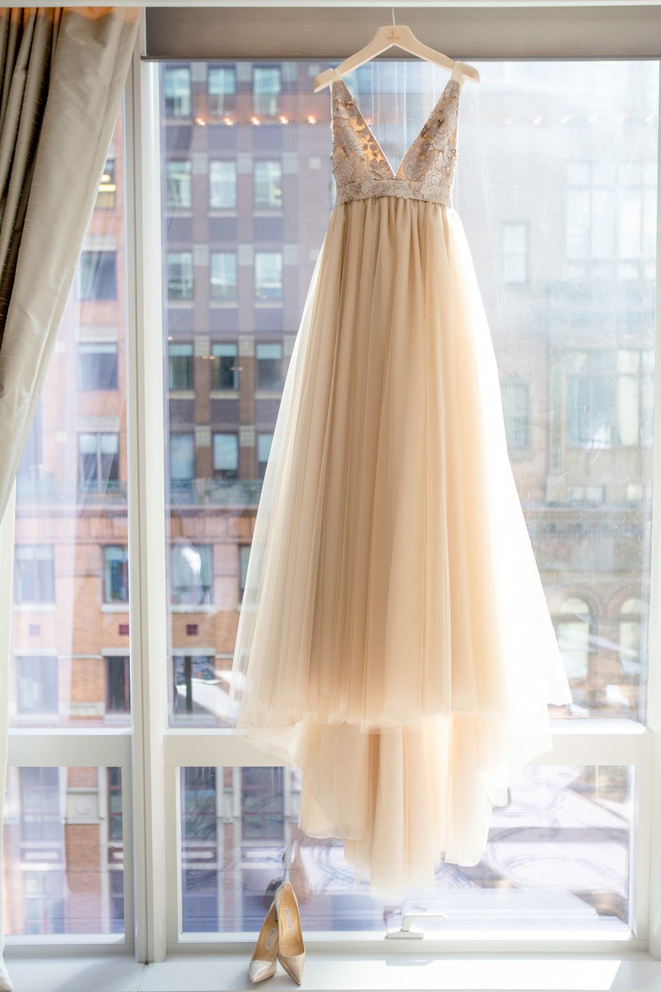 Sleek + Contemporary Wedding with Jewish Traditions in New York ...