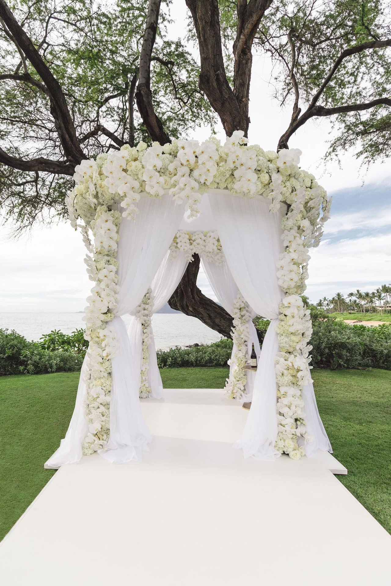 White Chuppah in Maui, Hawaii