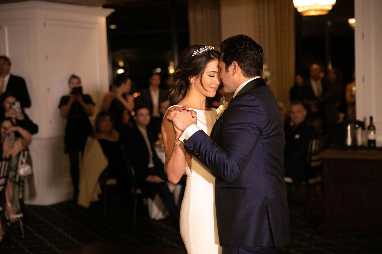 Isa & Brandon Barash First Dance