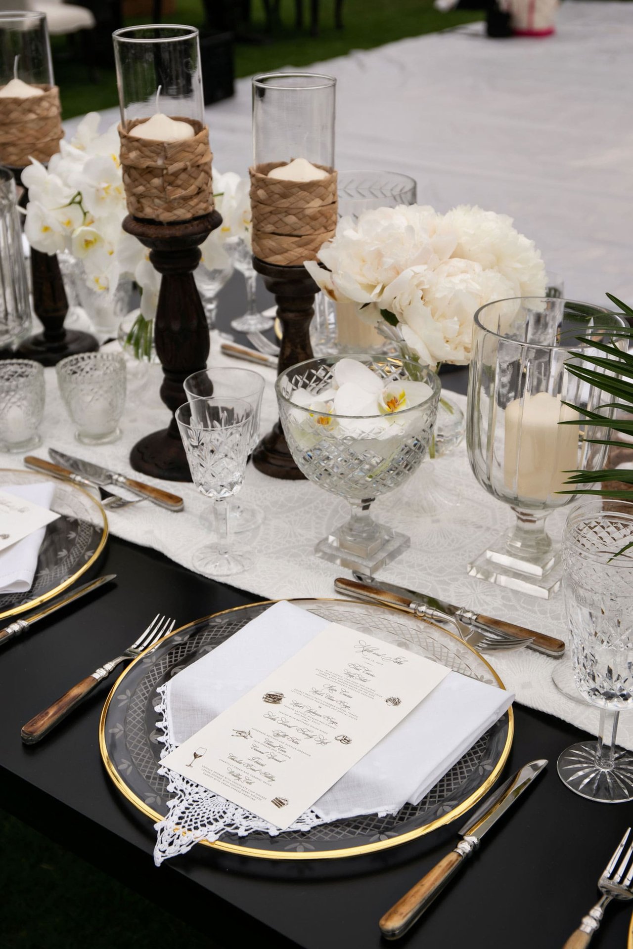 Black, Gold & Wood Table Accents